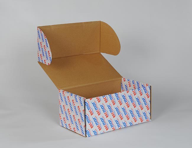Plain Kraft Paper Packaging Box Matte Colored Corrugated Mailing Boxes